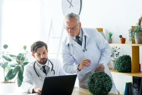 An overview of the legal and ethical issues in healthcare